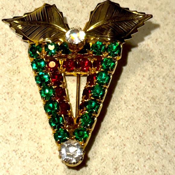 Jewelry | Vintage Holiday Rhinestone Broach Red Green Crystal ...